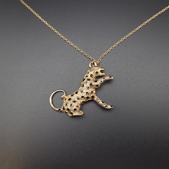 Vintage | Jewelry | Gold Leopard Pendant Chain Necklace | Poshmark